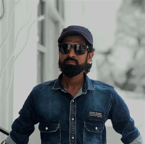 ඉලුක් මලුත් මැලවෙන සැර ඉඩෝරයට බිම්මල් හිනහෙනවා සිල්බර කොටන් යට ගිනි මද්දහනෙ වැස්සම නල්ලච්චියට