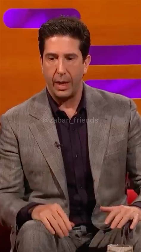 ‎سریال فرندز Serialfriends‎ ‎جویی خیلی موده 😂😂😂 ️curvy Having A