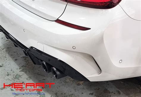 G20 M340i 디퓨져 아크라 타입 쿼드 배기팁 교체 작업 네이버 블로그