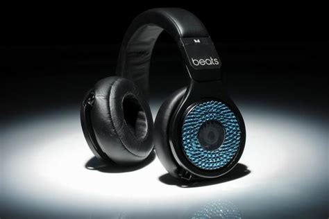 Monster Beats Pro Headphone black with blue diamond