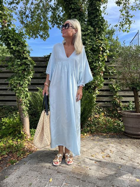 Classic Dress Light Blue Klik Og Køb