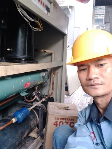 Dokumentasi Pekerjaan Service Chiller