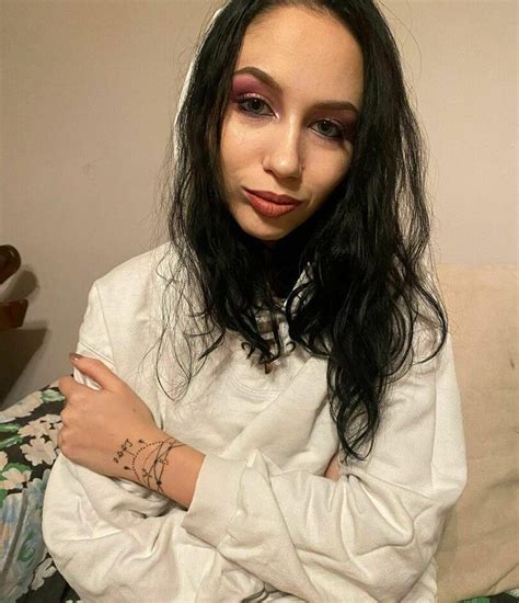 Introducing Sofia Kiss Thesofiakiss All You Need To Know About The Onlyfans Model