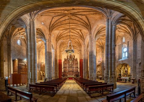 La Catedral Concatedral De Cáceres