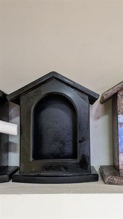 ჯვრები სასანთლეები ვაზები ჯვრები საყვავილე ვაზები სასანთლეები