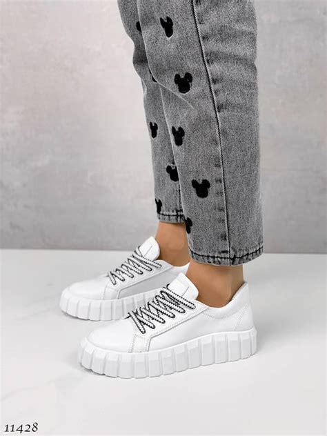 Білі кеди — ціна 1250 грн у каталозі Кеди Купити жіночі речі за доступною ціною на Шафі