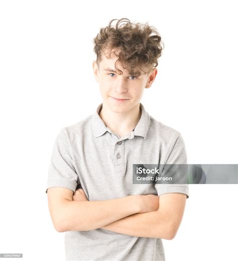 12 Jaar Oude Jongen Geïsoleerd Op Wit Stockfoto En Meer Beelden Van Tienerjongens
