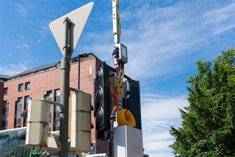 Urban Traffic Signal Installation Stock Image Image Of Control