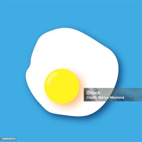 흰색 배경에 고립 된 만화 계란 튀긴 삶은 반 얇게 썬 계란 세트 벡터 그림입니다 다양한 형태의 계란 가금류에 대한 스톡 벡터 아트 및 기타 이미지 Istock