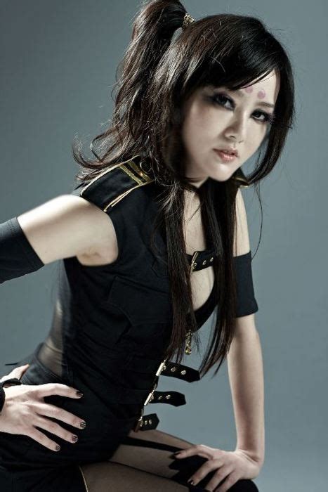 Doris Yeh Of Chthonic Girls Rock Banda Dory