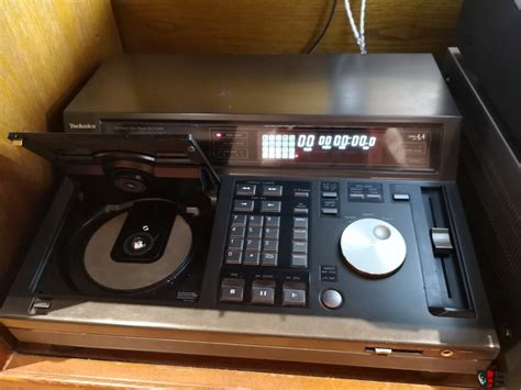 Technics SL P1300 CD Player Photo 2920485 Canuck Audio Mart