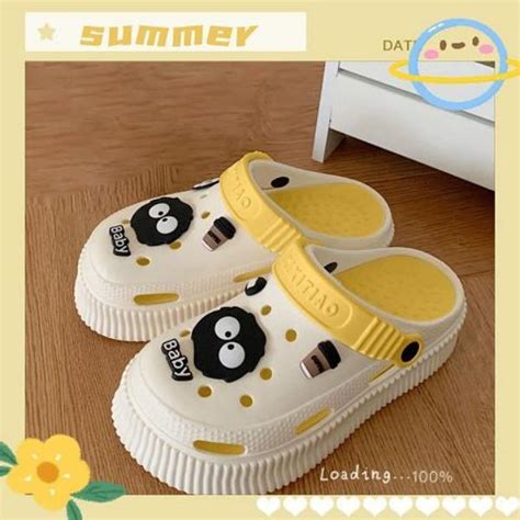 Sunday2020 จัดส่งในไทย รองเท้าแตะแฟชั่นคุณผู้หญิง ทรงนี้ใส่ได้ทุกช่วงวัยเพราะวัสดุยางนิ่มน้ำหนัก