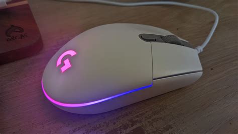 Logitech G Lightsync Gaming Mouse Review Inexpensive And Performs Well