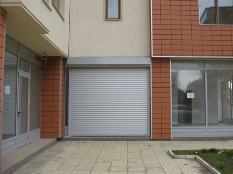 ᐉ Ролетни Гаражни Врати Достъпни Цени Коркова Къща Кипро Бургас