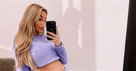 Love Island S Chloe Crowhurst Shows Off Growing Bump After Announcing Pregnancy OK Magazine