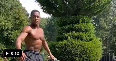 Shaquan Parson Performing Acrobatics 9gag