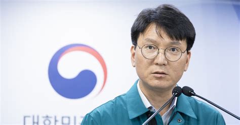 정부 미복귀 전공의 일괄 사직 병원별로 추진 가능조만간 대책 발표