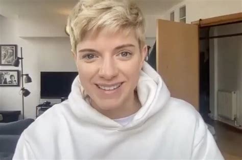 27 Most Famous Non Binary Celebrities Making A Difference