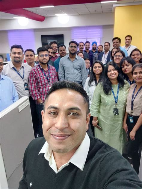 Fis Work Leadership Share Offshore People Teamwork Pune