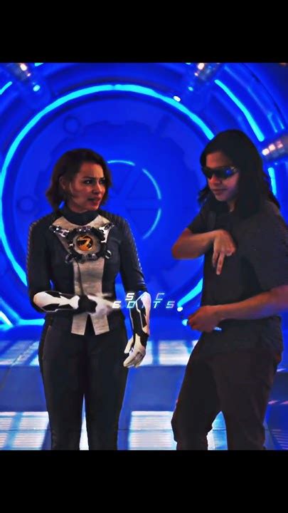 Nora Tries Using The Tachyon Enhancer ⚡️ Shorts Flash Youtube