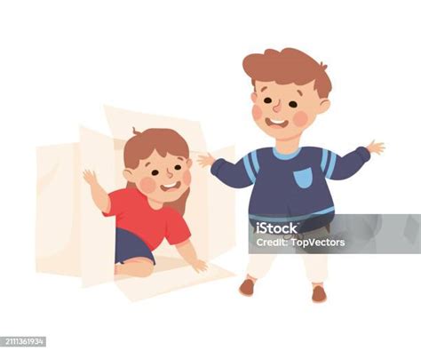 골판지 상자를 가지고 노는 행복 한 소년 함께 노는 즐거운 장로와 동생 만화 벡터 일러스트 레이 션 가족에 대한 스톡 벡터 아트 및 기타 이미지 Istock