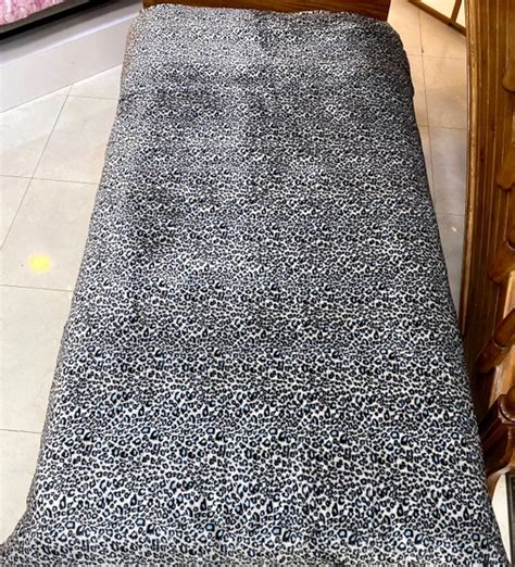 خرید و قیمت پتو ژله ای مسافرتی یک نفره طرح پلنگی طوسیآبی ترب