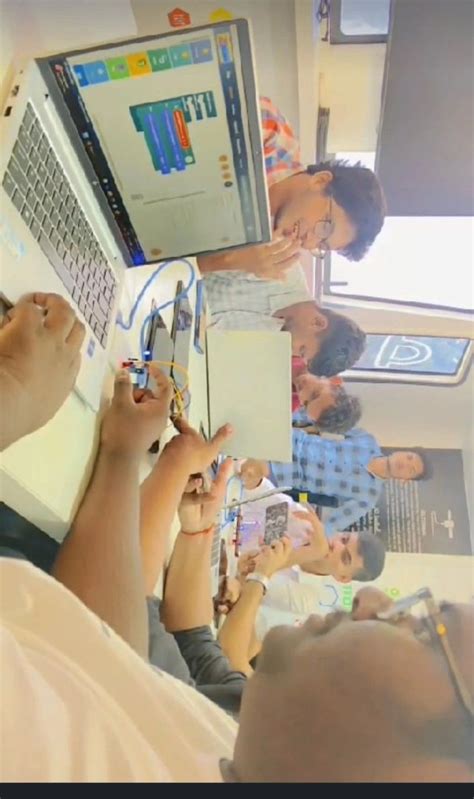 Infosys Makerlab Stemeducation Industry Future Innovation Skill