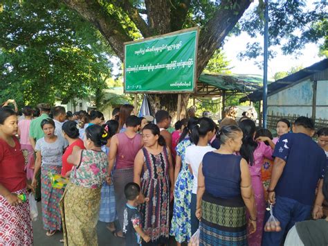 တောင်ကုတ်မြို့ရှိ ပြည်သူများအား အခြေခံစားသောက်ကုန်ပစ္စည်းများအား ဈေးနှုန်းသက်သာစွာဖြင့် ရောင်းခ