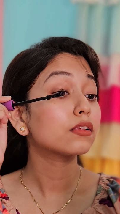 Moumita Roys Instagram Twitter And Facebook On Idcrawl