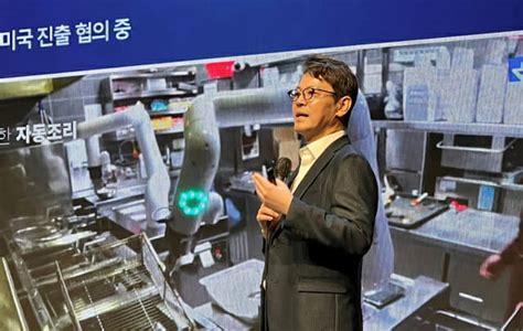 단독 뉴로메카 교촌 치킨로봇 美 매장서 닭 튀긴다 Zdnet Korea