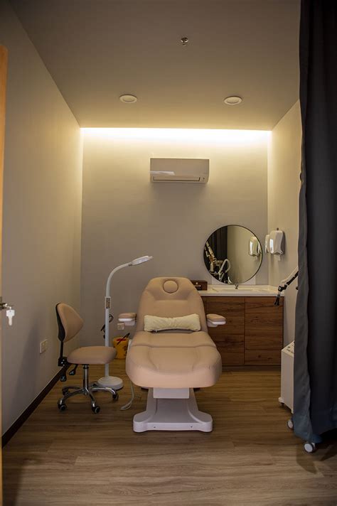 Profhilo Injection Treatment Luna Clinic Kl