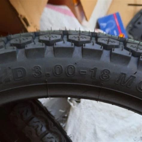 خرید و قیمت لاستیک 300در18مخصوص گل صاف عقب سی جی ال وشکاری ترب