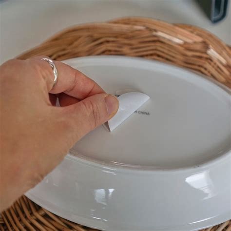 스티커 자국 흔적도 없이 제거하는 신박한 방법 4가지 오늘의집 고수들의 꿀팁 라이프스타일 슈퍼앱 오늘의집