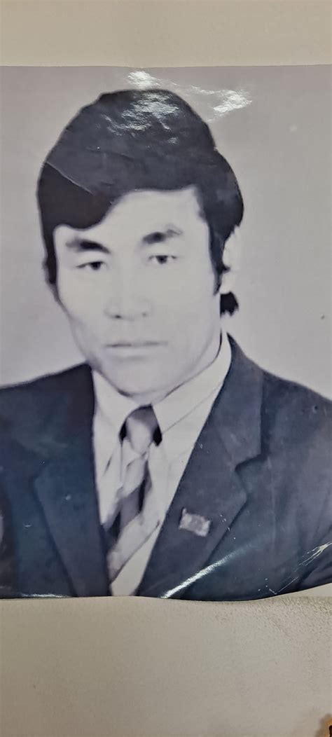 МЗЭ н Сүхбаатар дахь салбар МЗЭ ийн гишүүн МУГБ яруу найрагч Дамбын Дандарбаатар танд МЗЭ