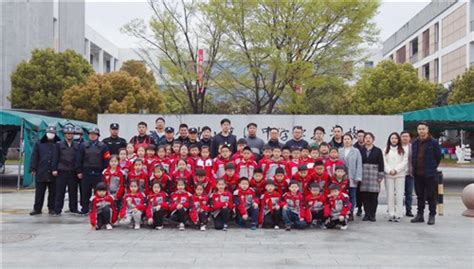 省锡中实验学校第一小学：以练备战，直击“反恐”现场