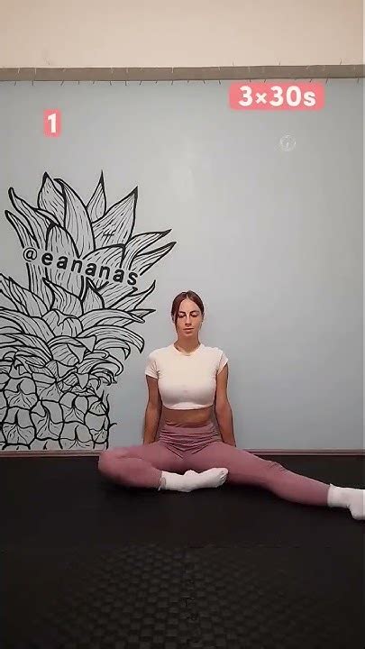 Warm Up Before Splits 🔥tut Splits Homeworkout Stretching Tips Yoga Flexibility