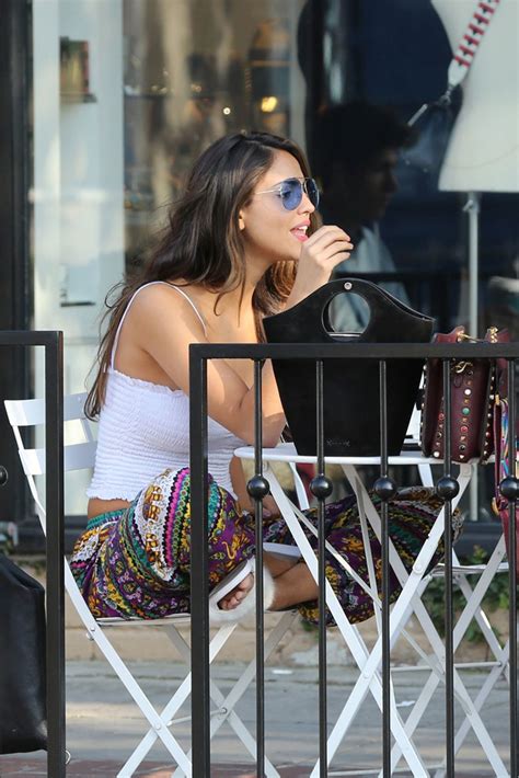 Eiza Gonzalez Having Coffee With A Friend In LA 05 25 2017 CelebMafia