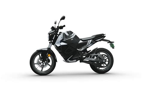 Oben Rorr Ez 4 4 Kwh On Road Price Rto Insurance Features Colours Mileage And Faqs