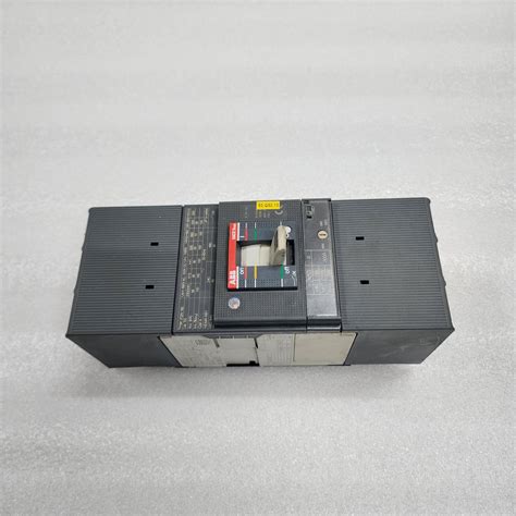 Abb Tmax Xt2n 160 3 Pole Circuit Breaker Beb1181512