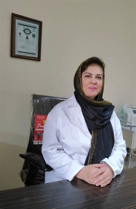 دکتر فریبا الماسی استاد دانشگاه در رشته زنان بیزینس نوین