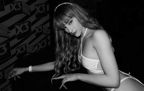 Melody Marks Mommyirina