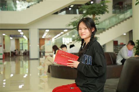 我与图书馆的故事一 新闻动态 河南中医药大学图书馆