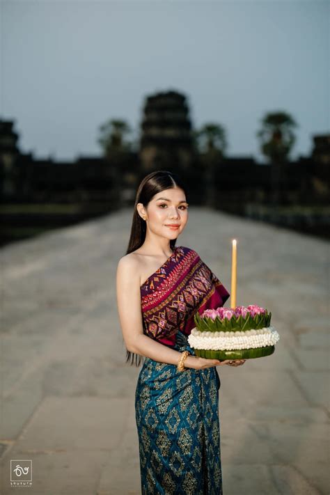 មាស សុខសោភា ផ្ដាំឲ្យអតីតស្វាមី ឆាប់ដកពាក្យបណ្ដឹងពីលោកតាសក់ស ភ្នំត្បែងភ្លាម មានវីដេអូ