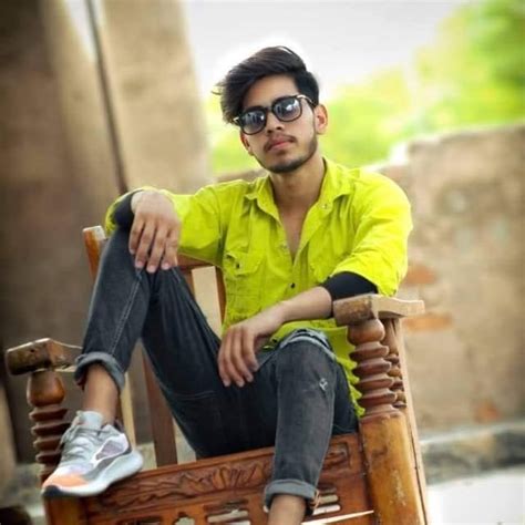 Ayaan Khåñ Ayaan 0007 • Threads Say More