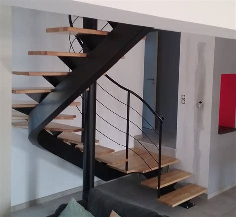 Escalier 34 Tournant Limon Métallique Atelier Aubaret