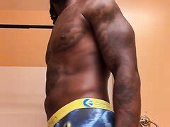 Saggers Sagger Gives A Show Thisvid Com