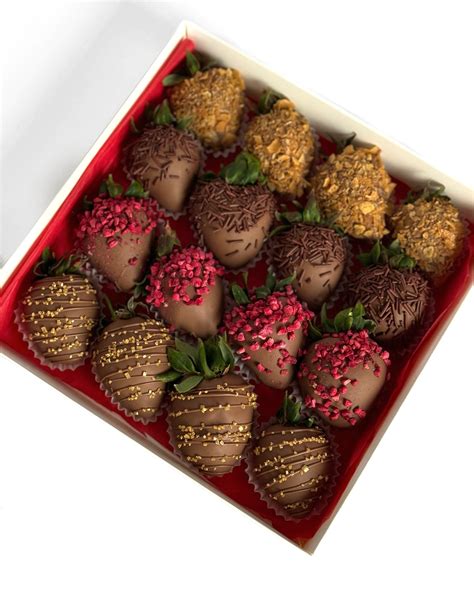 КЛУБНИКА В ШОКОЛАДЕ МОСКВА 🎀🍓 В ассортименте наборы наборы в коробочках в виде сердца