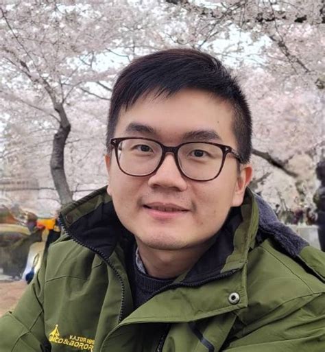 Speeding Up Hybrid Quantum Algorithms With Parametric Circuits On