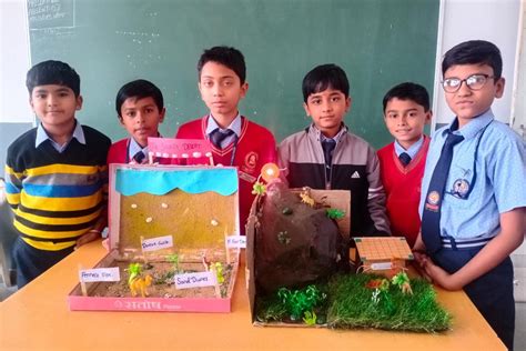 Neeraj Public School