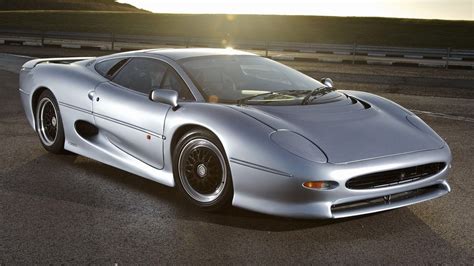 Jaguar Xj220 Wallpapers Top Free Jaguar Xj220 Backgrounds